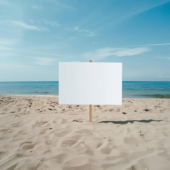 Download Leeg Wit Bord op Strand Mockups online op Creative Fabrica