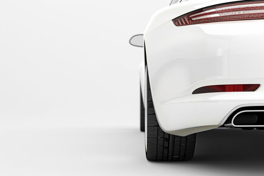 Descarga Vista trasera de un elegante coche deportivo blanco Mockups En ...