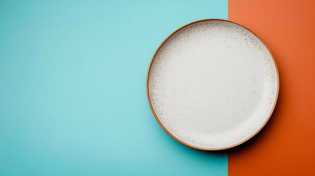 Download Minimalist Plate on Colorful Background Backgrounds Online ...