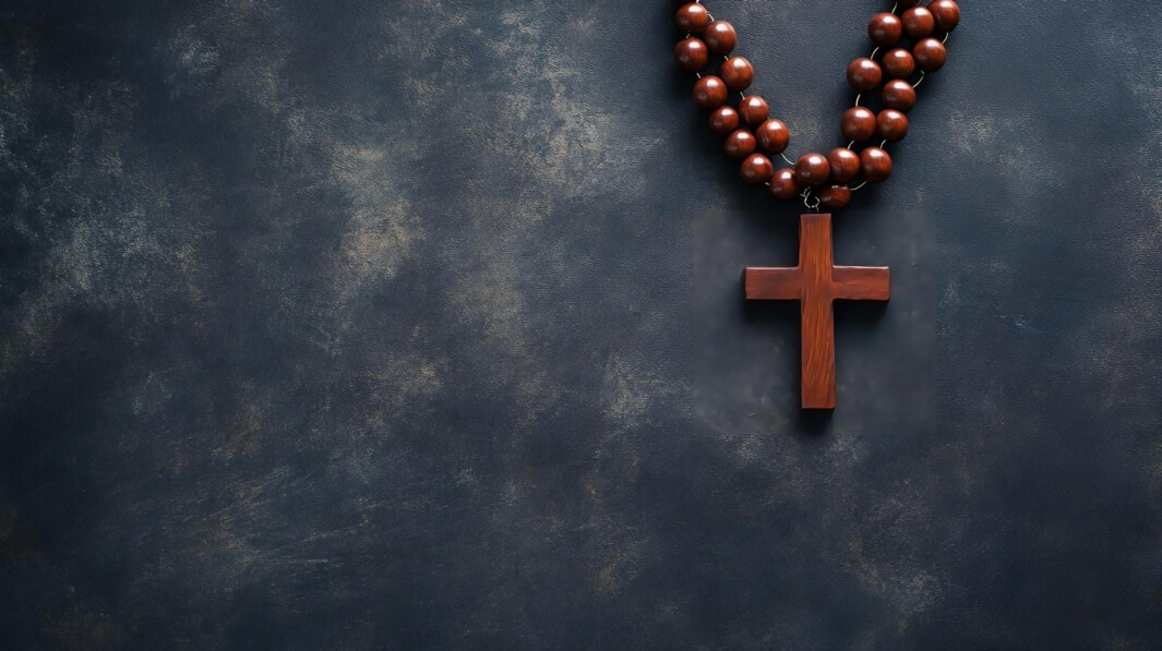 Download Wooden Rosary with Cross on Dark Background Backgrounds Online ...