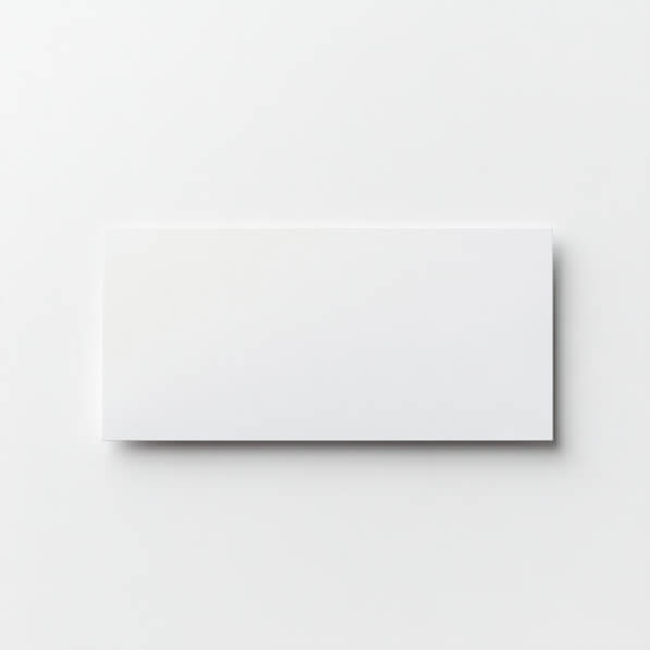 Descarga Panel Blanco Minimalista sobre Fondo Gris Mockups En Línea ...