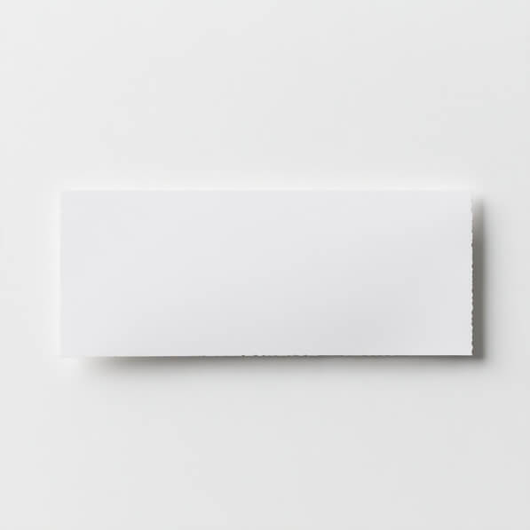 Descarga Rectángulo Blanco Minimalista sobre Fondo Gris Mockups En ...