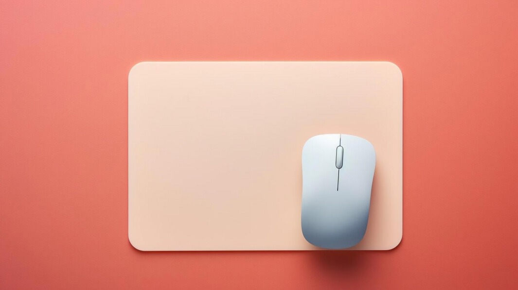 Download Modern Computer Mouse on Mouse Pad Mockups Online - Creative ...