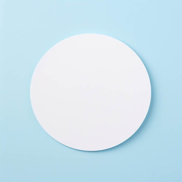 Descarga Círculo blanco minimalista sobre fondo azul Mockups En Línea ...